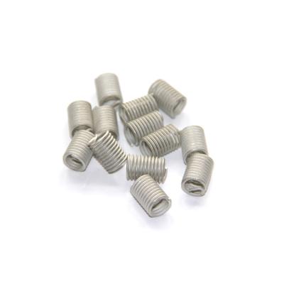 Cina Il dente 60 inclina 4-40 inserti filettati ricoprenti Tin Zinc Plated 1