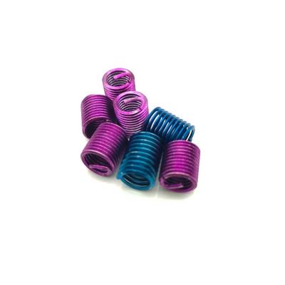 Cina Inserto filettato colorato 1/4-20 di acciaio inossidabile 304H per plastica industriale in vendita