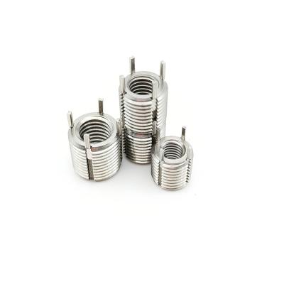 中国 M10*1 - 10mm Keylockingの303の通された挿入物は12.7の長さUnc 3/8つける- 16を 販売のため
