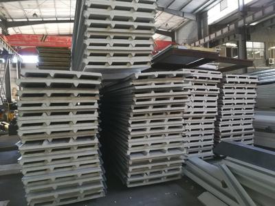 China 950 Type PPGI Metal Polyurethane(PU) Sandwich Panel PU Sandwich Panel Roof Panel for sale