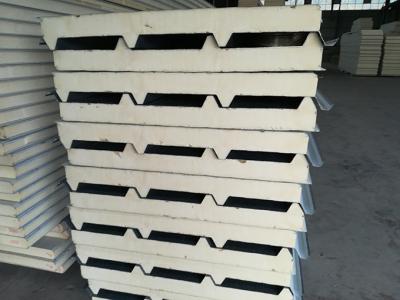 China Good Price Insulated Panels Exterior Wall and Roof PPGI Steel 950# Polyurethane PU Sandwich Panel for sale