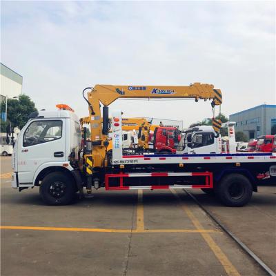 Cina Camion di demolitore diesel di riduzione dei prezzi 90km/h Tow Truck With Crane a base piatta idraulico in vendita