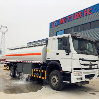 Cina 6000 camion di Refueler di aviazione del camion 20000L 20m3 di trasporto dell'olio di gallone in vendita