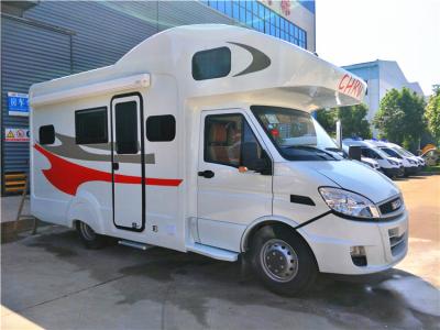 Cina Il caravan Van Foton, camper all'aperto della trasmissione automatica rv della vetroresina ha decorato in vendita