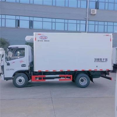 Cina Camion refrigerato di bassa potenza 100km/H, camion della scatola di Choi Steel Frozen Food Delivery in vendita