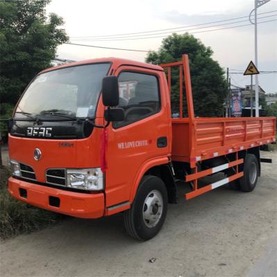 Cina tipo di bassa potenza del combustibile diesel del camion 82hp 4*2 dei furgoni del carico 100Km/h in vendita