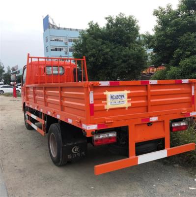 Cina tipo di bassa potenza del combustibile diesel del camion 82hp 4*2 dei furgoni del carico 100Km/h in vendita