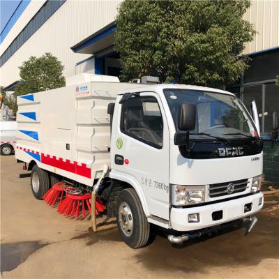 China van de de Weg Stofzuiger van 4.2m3 1.2m3 Vrachtwagen 4 Ton Vacuum Road Sweeper Te koop
