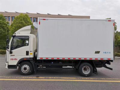 Cina 5 tonnellate di CINO di HOWO Van Refrigerated Truck Frozen Food veicolo di trasporto freddo in vendita