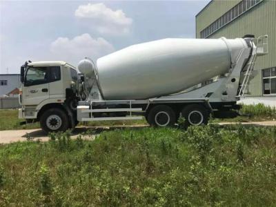 Cina Dongfeng 6*4 10 metri cubi camion di miscelazione del cemento con peso di 13870 kg in vendita