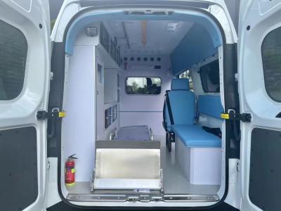 Cina 103KW 4*2 Ambulanza di trasbordo 6 velocità automatica per veicoli di emergenza in vendita