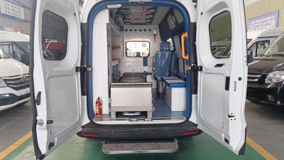 China Manual Transmission Emergency Rescue Vehicle With ABS And 2.2T Displacement Ambulance Car for sale