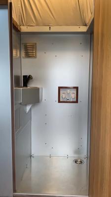 China De witte Kleine Off Road-Slaapkamers van de Kampeerautocaravan 1500kg 2 voor het Openluchtfamilie Reizen Te koop
