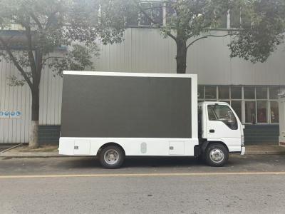 Cina Camion per cartelloni pubblicitari mobili a colori P5 P6 a LED Camion per cartelloni pubblicitari digitali mobili isuzu in vendita