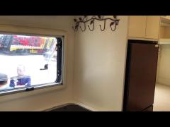 Motorhome Camper RV Caravan Van Fiberglass With Diesel Engine Automatic Transmission