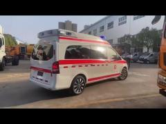 4*2 Mercedes Benz Krankenhaus Notfallfahrzeug Patientenübergang ICU Krankenwagen