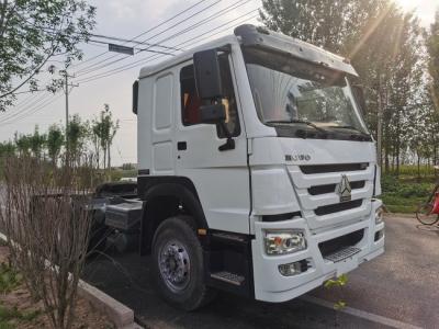 Cina Lng 6x4 Howo Used Traktor Trucks Sinotruk Prime Mover in vendita