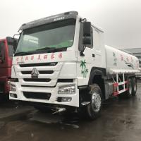 中国 Sinotruck Howo 6x4は水タンク車10の車輪を使用した 販売のため