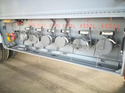 Cina Rimorchio meccanico dei semi dell'autocisterna del combustibile della sospensione, rimorchio dell'autocisterna del petrolio greggio in vendita
