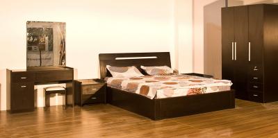 China Cheap Price Home Furniture,Panel Bedroom Set,MDF Bed and Wardrobe,Nightstand,Dresser with Mirror,Amorie,Chest for sale