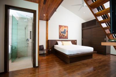 China Beach Front Luxury Vacation Villa interior Design Sleeping Room Furniture with Wardrobe for sale