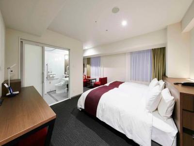 China New Zealand hotel style apartment small space saving furniture by laminate wood casagoods and leisure sofa with tables for sale
