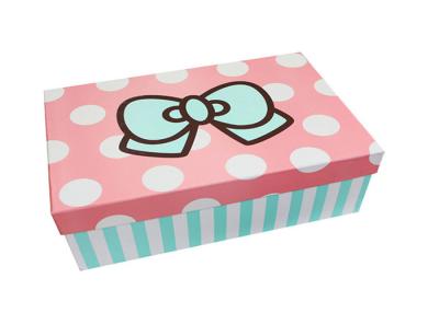 China Cute Silver Stamping Paper Gift Box Embossed Lid With Environment Friendly Material for sale