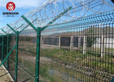 Cina 3D ha curvato il cavo saldato Mesh Fence Powder Coated/PVC ha ricoperto in vendita