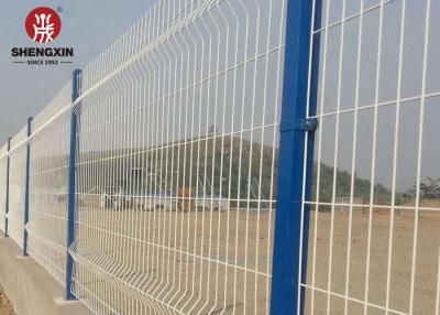 Cina il PVC curvo 3D ha ricoperto il triangolo che piega il cavo saldato Mesh Fence For Garden in vendita