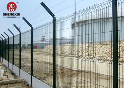 Cina Recinzione in rete saldata con rivestimento a polvere sostenibile. Piegatura 3d in vendita
