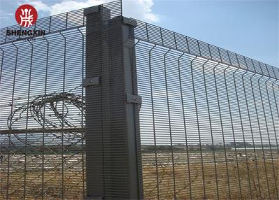 Cina Recinto di filo metallico saldato calibro di High Strength 8 della barriera di sicurezza del bene durevole 358 in vendita