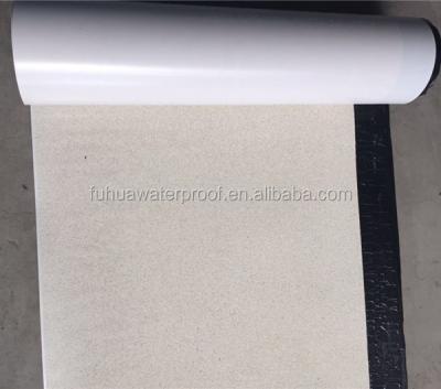 Китай Самоклеящаяся белая водонепроницаемая мембрана из HDPE для подземных гидроизоляционных проектов продается