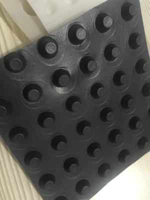 China Supply Traditional Design Dimpled Drainage Board HDPE Waterproof Membrane 15m Length for Roof Garden for sale