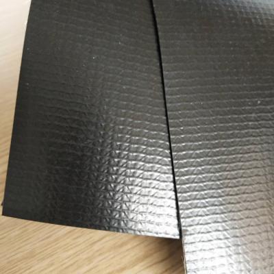 Китай 1.2MM Толщина укрепленная EPDM резиновая водонепроницаемая мембрана в 3m 4m ширины рулоны для устойчивого коррозионного сопротивления продается