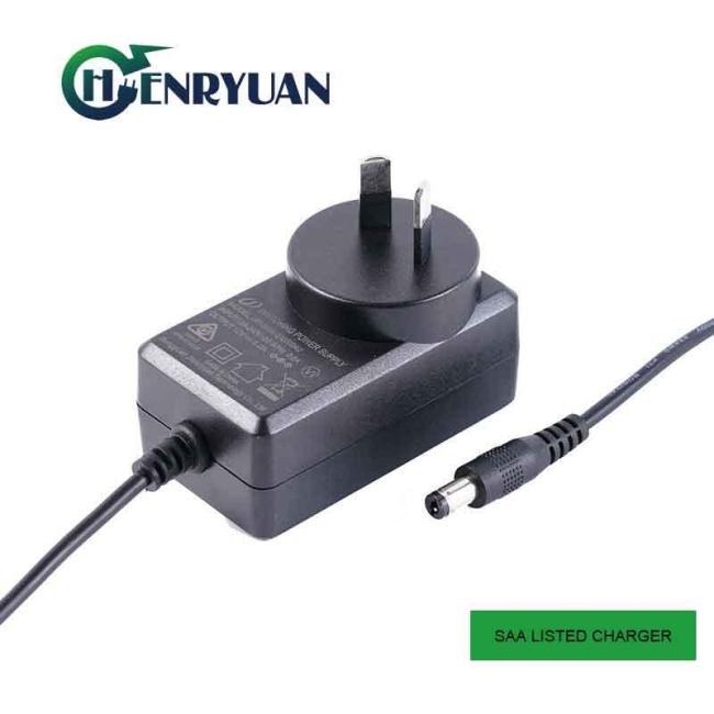 SAA listed 8.4V 1A charger.jpg