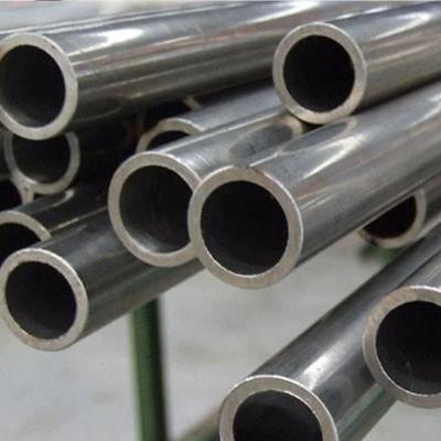 Chine Tubes carrées en acier inoxydable avec feuille d'acier inoxydable de qualité 304 à vendre