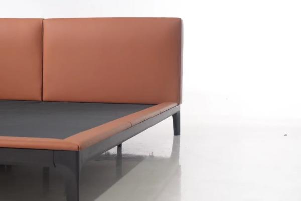 Quality Luxurious Italian Bed With Leather Fabric Finish Modern Comfortable for sale
