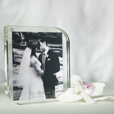 China Trendy Acrylic photo frame for sale
