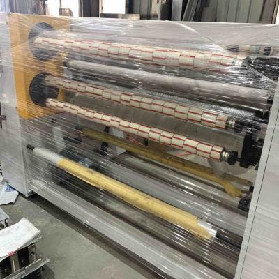 Cina Macchina di taglio d'imballaggio del nastro di Opp di sigillamento trasparente del cartone in vendita