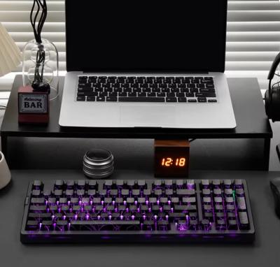 China Teclado de eje magnético ligero y duradero con interfaz USB e iluminación RGB para Windows/Mac en venta