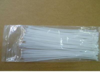 Cina Fascette ferma-cavo di nylon bianche per la borsa elettrica del cavo/PVC imballata in vendita