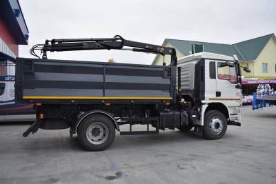 China SHACMAN L3000 Crane Cargo Truck 4x2 Small Crane Truck 210hp Euro II for sale