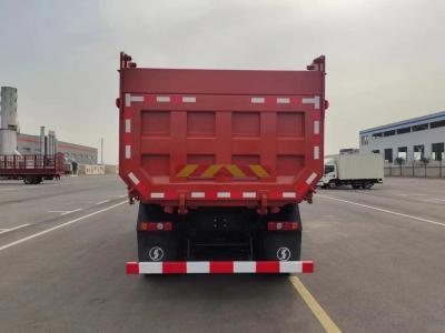 Cina Red SHACMAN Heavy Dump Truck 6 ruote Dump Truck H3000 4x2 300 HP Euro II 3800mm in vendita