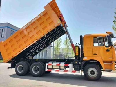 Cina Vendita a caldo Famous Shacman F3000 375 Dump Truck 6*4 pesante 30 tonnellate sul mercato africano in vendita