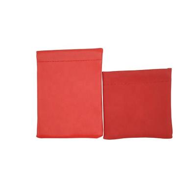 China 8*8cm Bolsas de embalagem de joias de couro para brincos de colar à venda