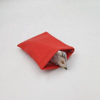China 8*8cm Bolsas de embalagem de joias de couro para brincos de colar à venda