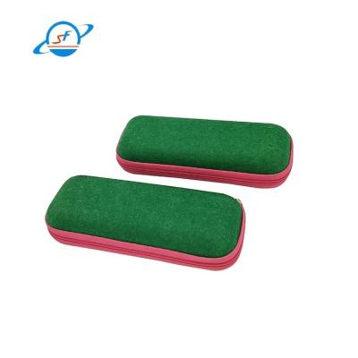 China Exquisite Luxury Felt Eyeglass Case 166*61*45Mm Sunglasses Hard Case for sale