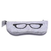 China Lightweight Soft Felt Pouch Glasses Case Simple Western Style for sale