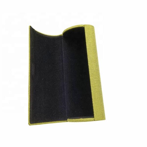 Quality Magnetic Linen Glasses Case Fashion Sunglasses Case 160*62*40mm for sale