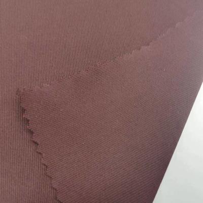 중국 4 방식 한도 제직한 직물 92% 폴리에스터 8% 스판덱스 75D+40D 142gsm을 스트라이핑하세요 판매용